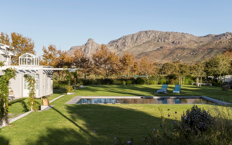 Magpie Farm | Cape Villa Collection