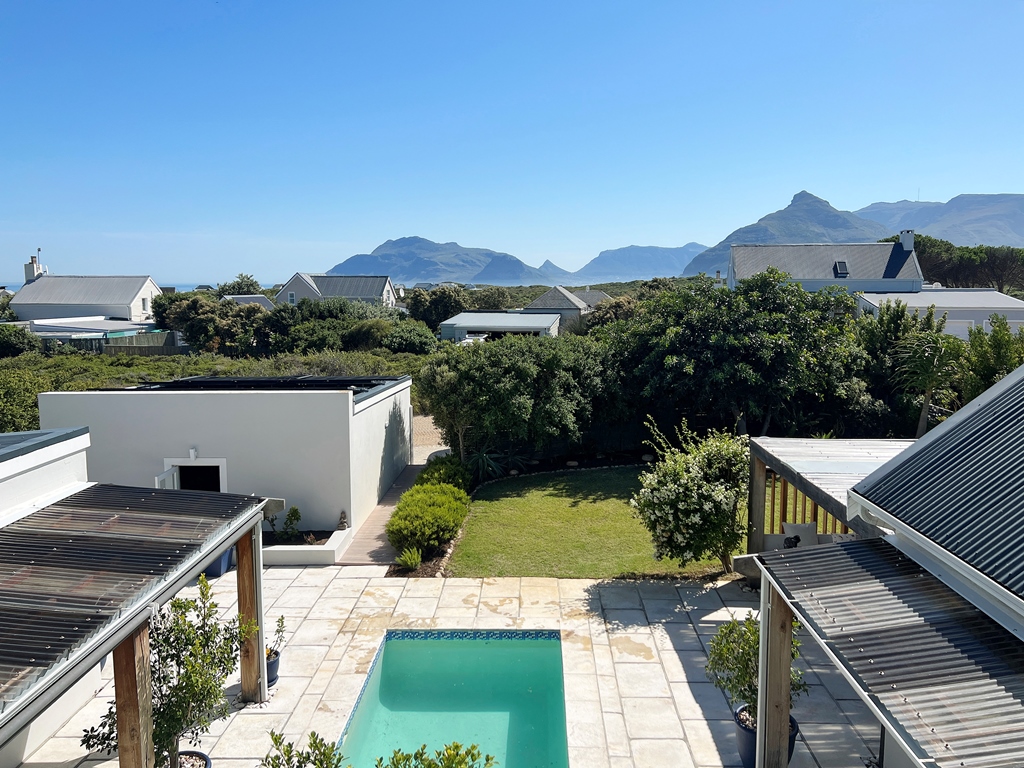 Blake Beach House | Cape Villa Collection